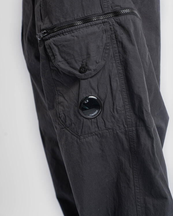 C.P. Company MICROREPS BOXY LENS CARGO PANTS | 17CMPA178A006134G-995 | AFEW STORE